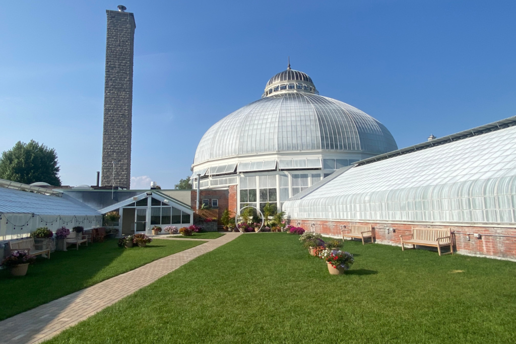 Outdoor collections - Buffalo and Erie County Botanical Gardens
